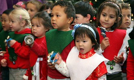 UCSF Medical Center Lobby Fills with Holiday Spirit | UC San Francisco